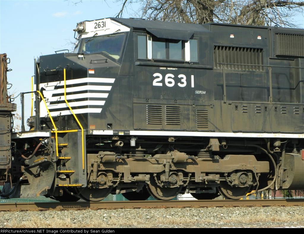 NS EMD SD70M 2631